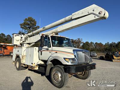 2006 Altec AA755L, 60 ft, Material Handling Bucket Truck For Sale ...