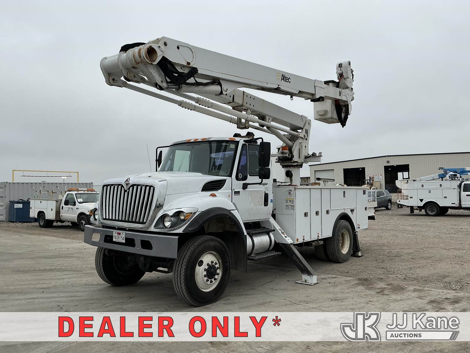 2014 Altec TA60, 65 ft, Articulating & Telescopic Bucket Truck For Sale ...