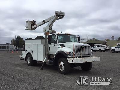 2008 Versalift VST240I01, 45 ft, Articulating & Telescopic Non ...