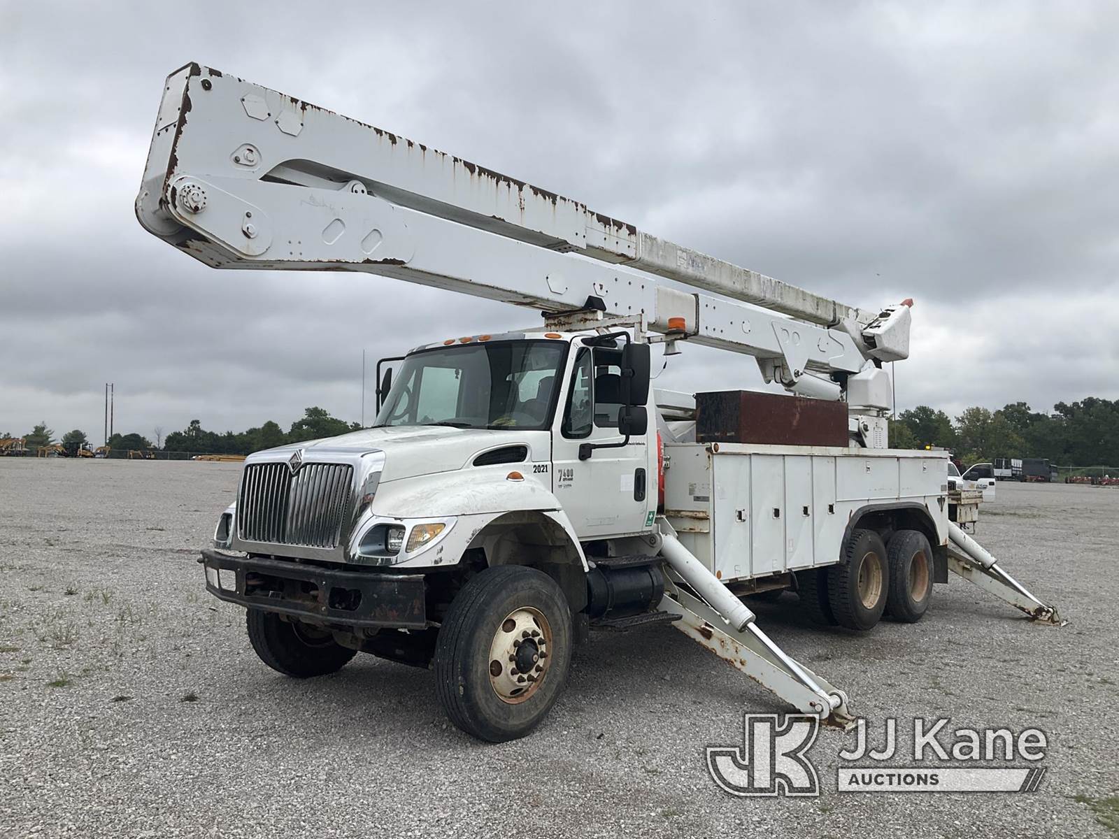 2006 Altec A77, 81 ft, Elevator Bucket Truck For Sale, 15,915 Hours ...