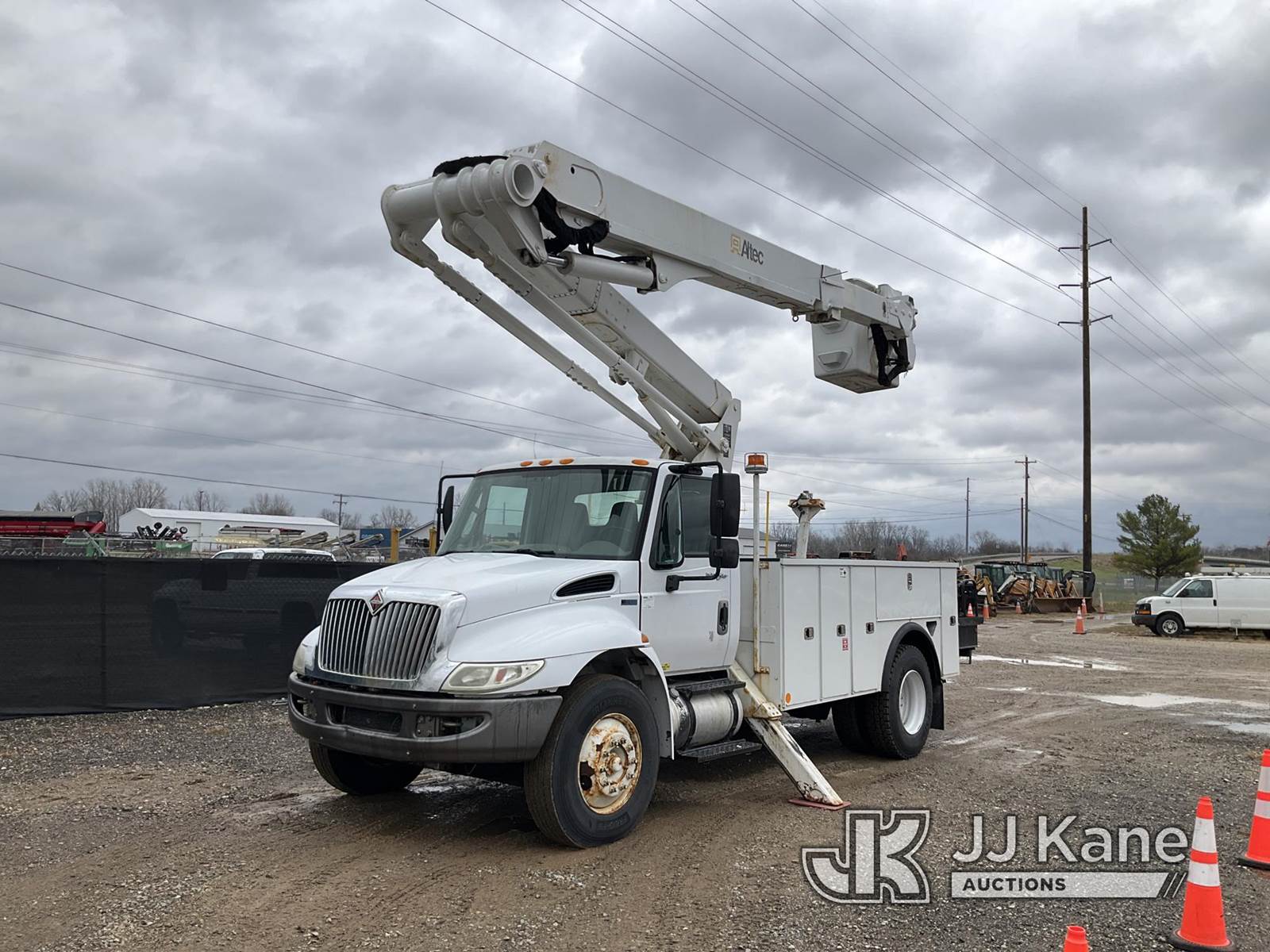 2013 Altec TA50, 55 ft, Articulating & Telescopic Bucket Truck For Sale ...