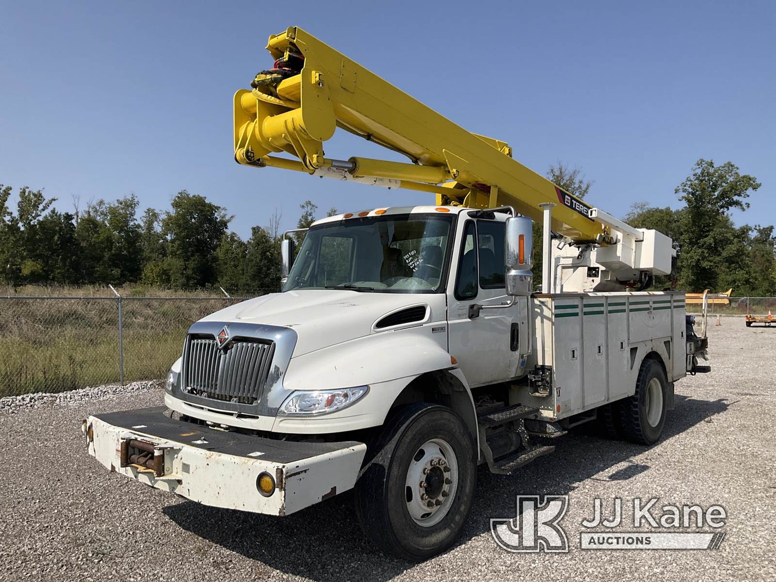 2014 HiRanger TL50M, 55 ft, Articulating & Telescopic Material Handling ...