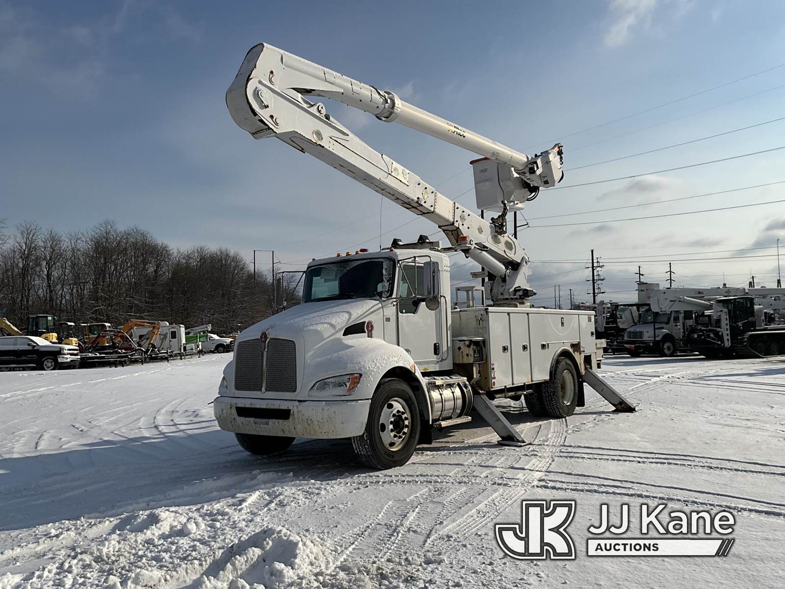 2017 Altec AN55E-OC, 60 ft, Material Handling Bucket Truck For Sale ...