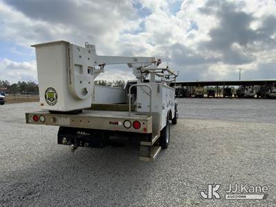 2016 Altec AT200A, 35 ft, Telescopic Non-Insulated Bucket Truck For ...