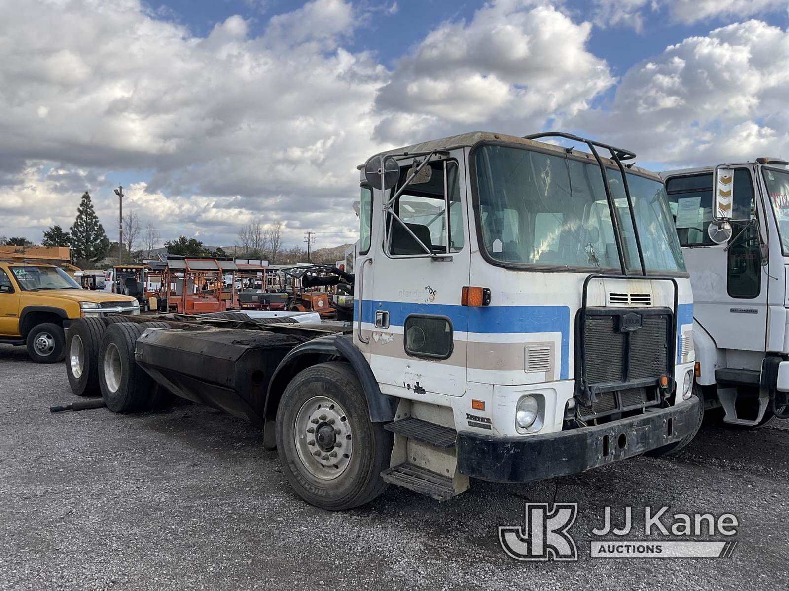 2010 AUTO FRONTLOADER Cab & Chassis For Sale | Jurupa Valley, CA ...