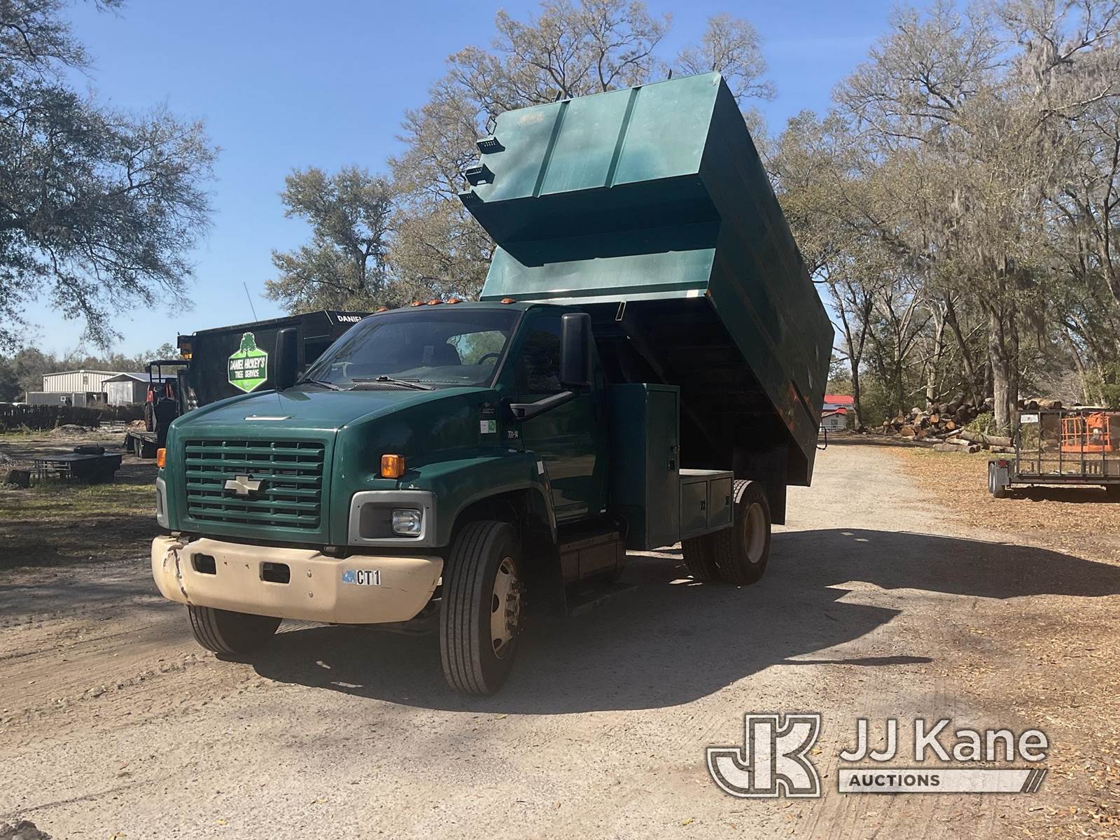 2009 Chevrolet C6500 Chipper Dump Truck For Sale, 109,602 Miles ...