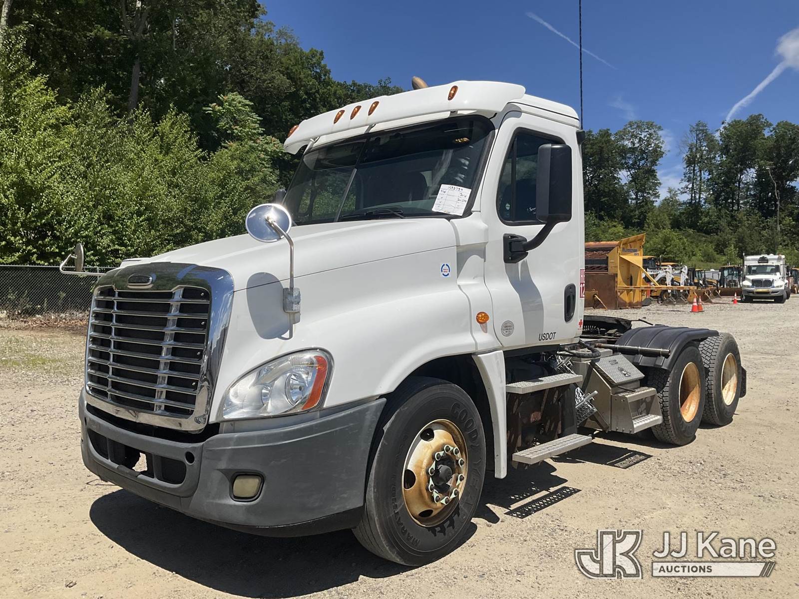 2016 Freightliner CA125DC T/A Truck Tractor For Sale, 6,864 Hours ...