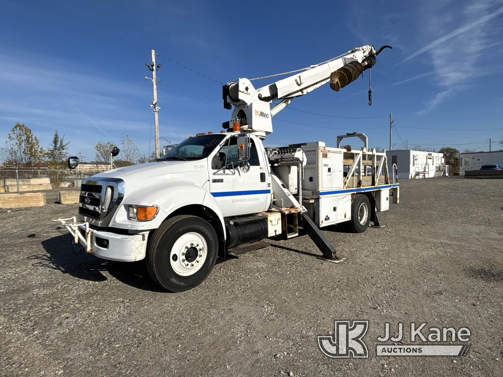 2009 Altec DM47-TB, 24,440 Lb Digger Derrick For Sale, 49,274 Miles ...