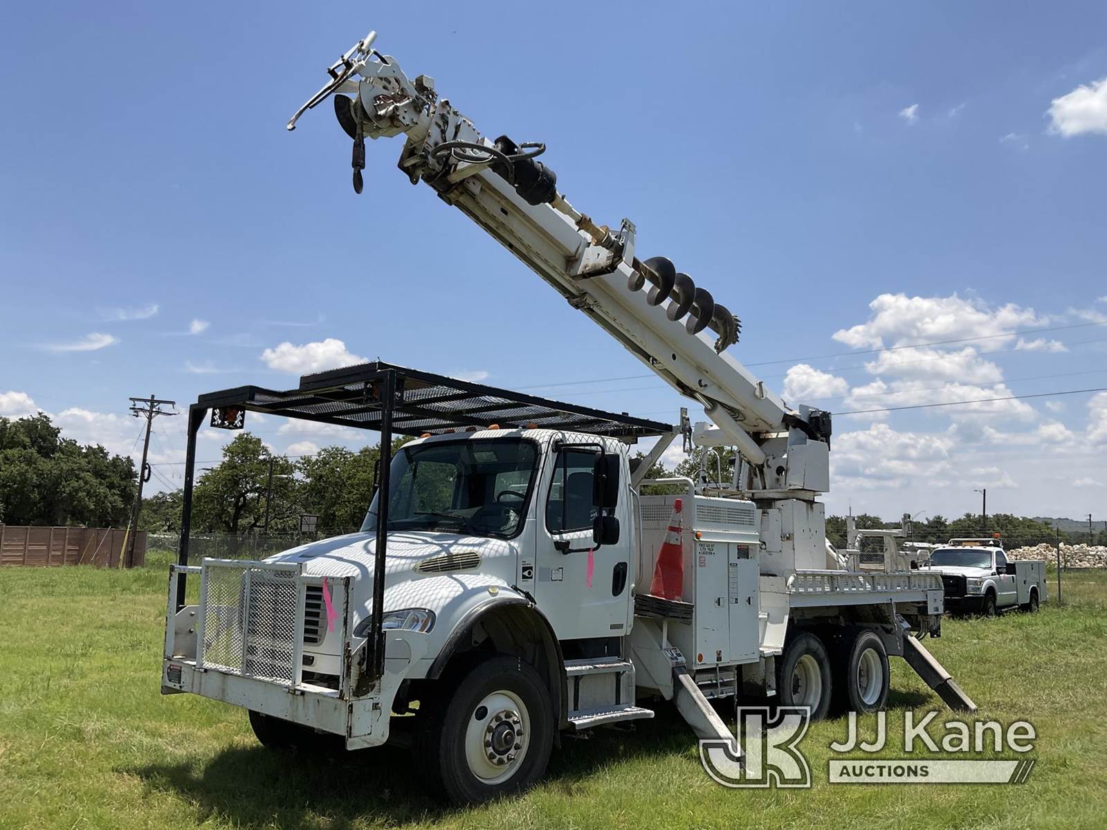 2010 Altec D2050A-TR, 30,000 Lb Digger Derrick For Sale, 1,794 Hours ...