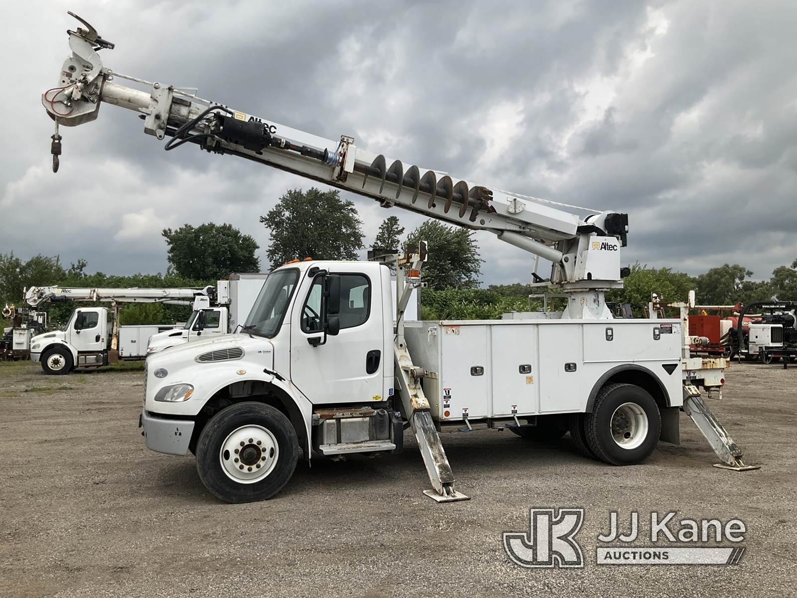 2019 Altec DM47B-TR, 23,790 Lb Digger Derrick For Sale, 4,044 Hours ...