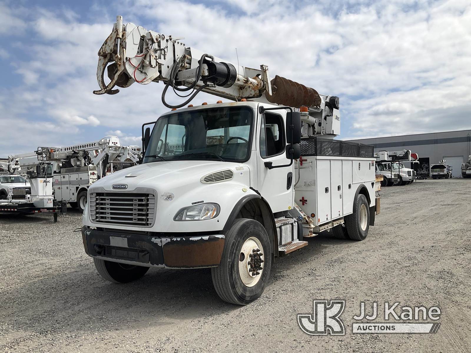 2013 Altec DM47B-TR, 23,790 Lb Digger Derrick For Sale, 75,835 Miles ...