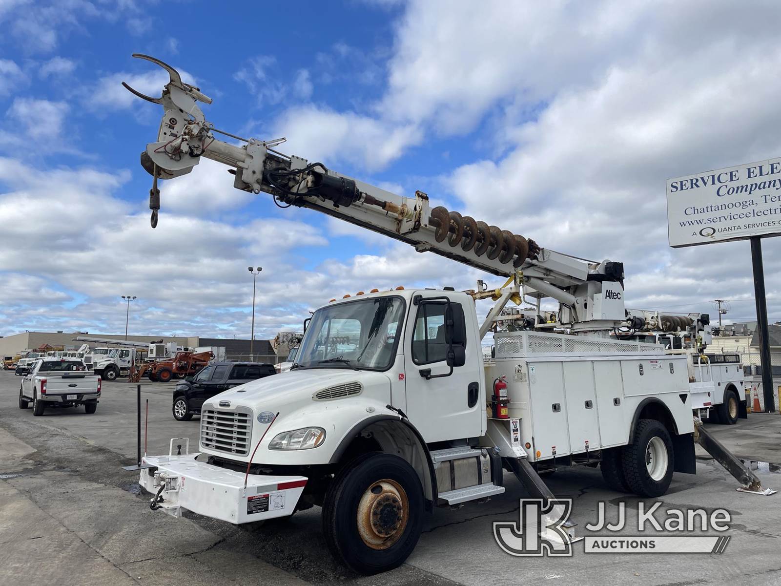 2014 Altec DC47-TR, 23,790 Lb Digger Derrick For Sale, 124,510 Miles ...