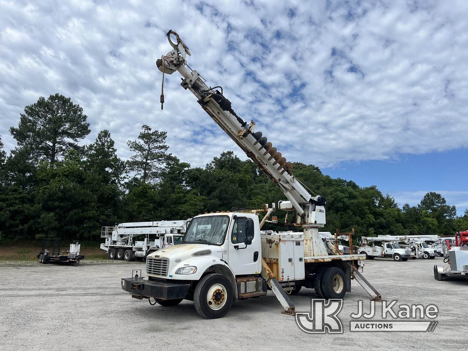 2019 Altec DC47-TR, 23,790 Lb Digger Derrick For Sale, 5,292 Hours ...