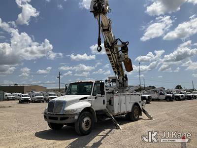 2010 Altec DM47-TR, 23,790 Lb Digger Derrick For Sale, 126,634 Miles ...