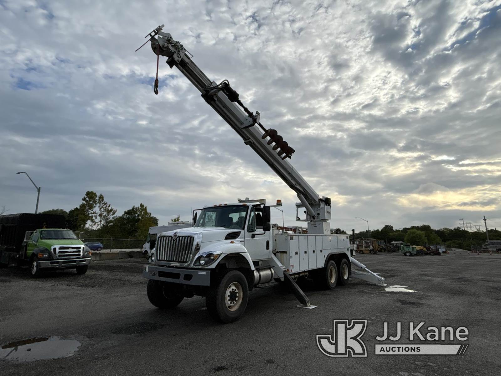2015 Altec D4065-TR, 29,310 Lb Digger Derrick For Sale, 37,874 Miles ...
