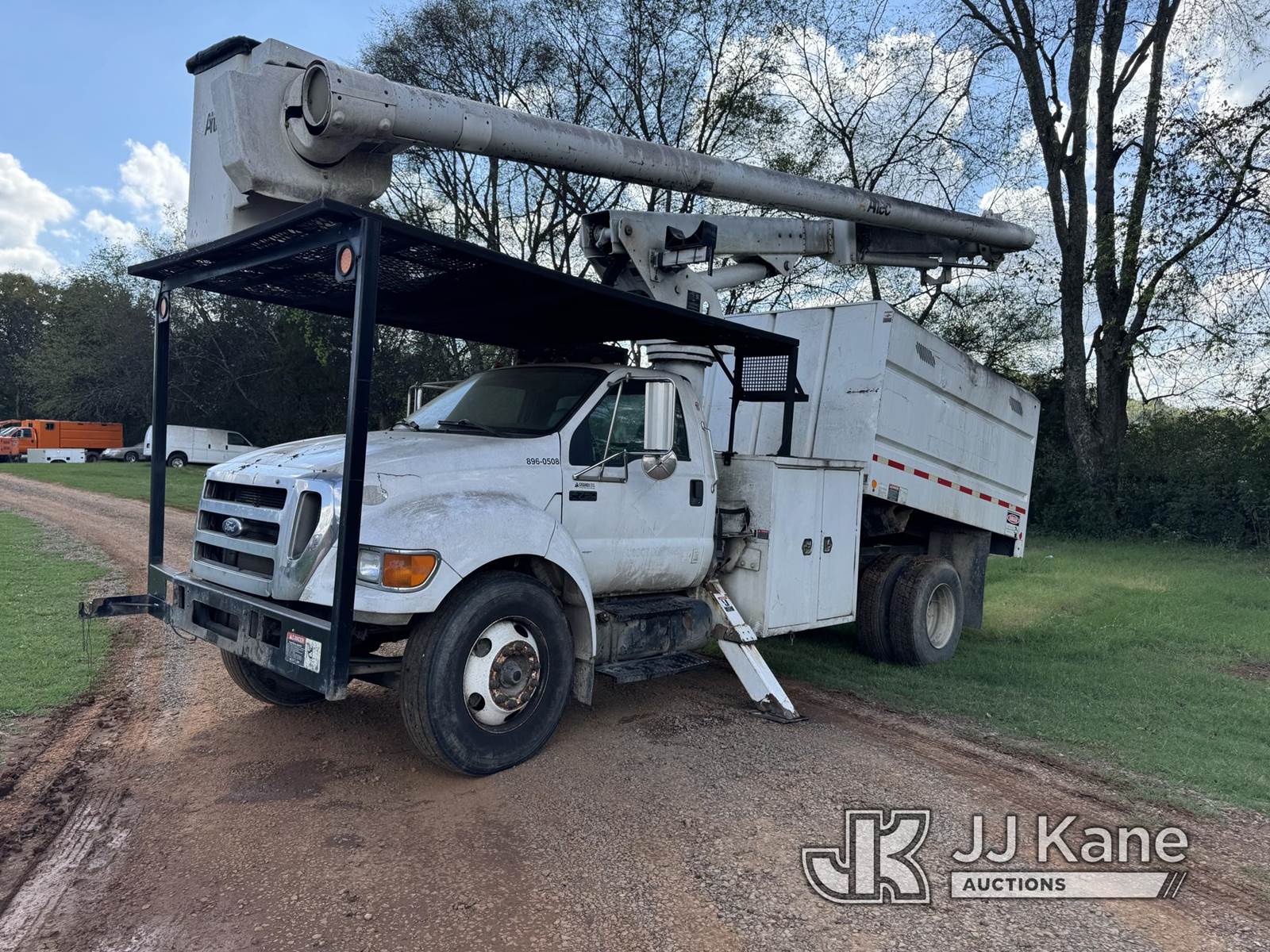 2010 Altec LRV56, Over-Center Bucket Truck For Sale, 33,939 Miles | Kodak, TN | KT415 ...