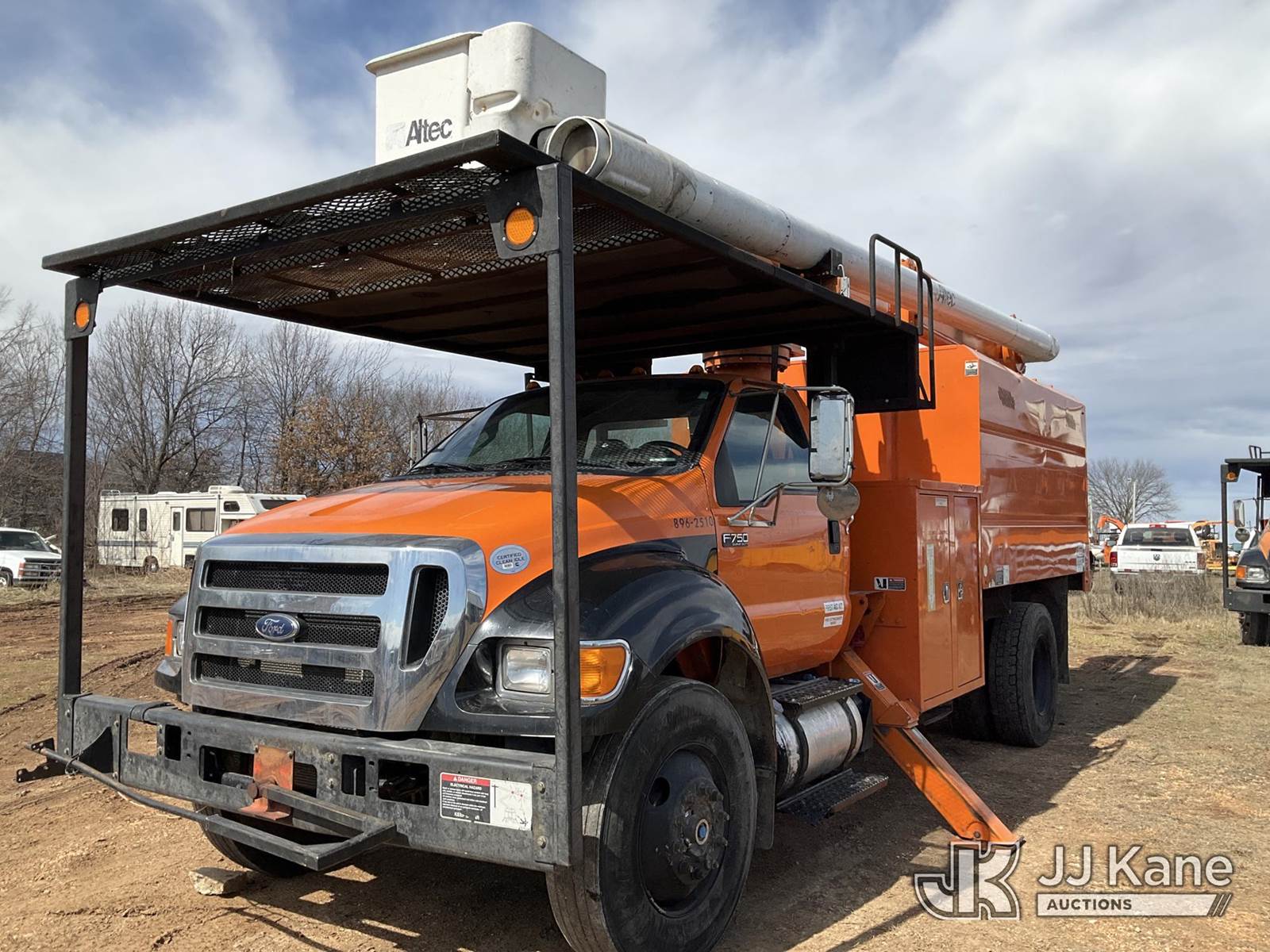 2012 Altec LR756, 60 ft, Over-Center Bucket Truck For Sale, 160,629 Miles | Joplin, MO | JM955 ...