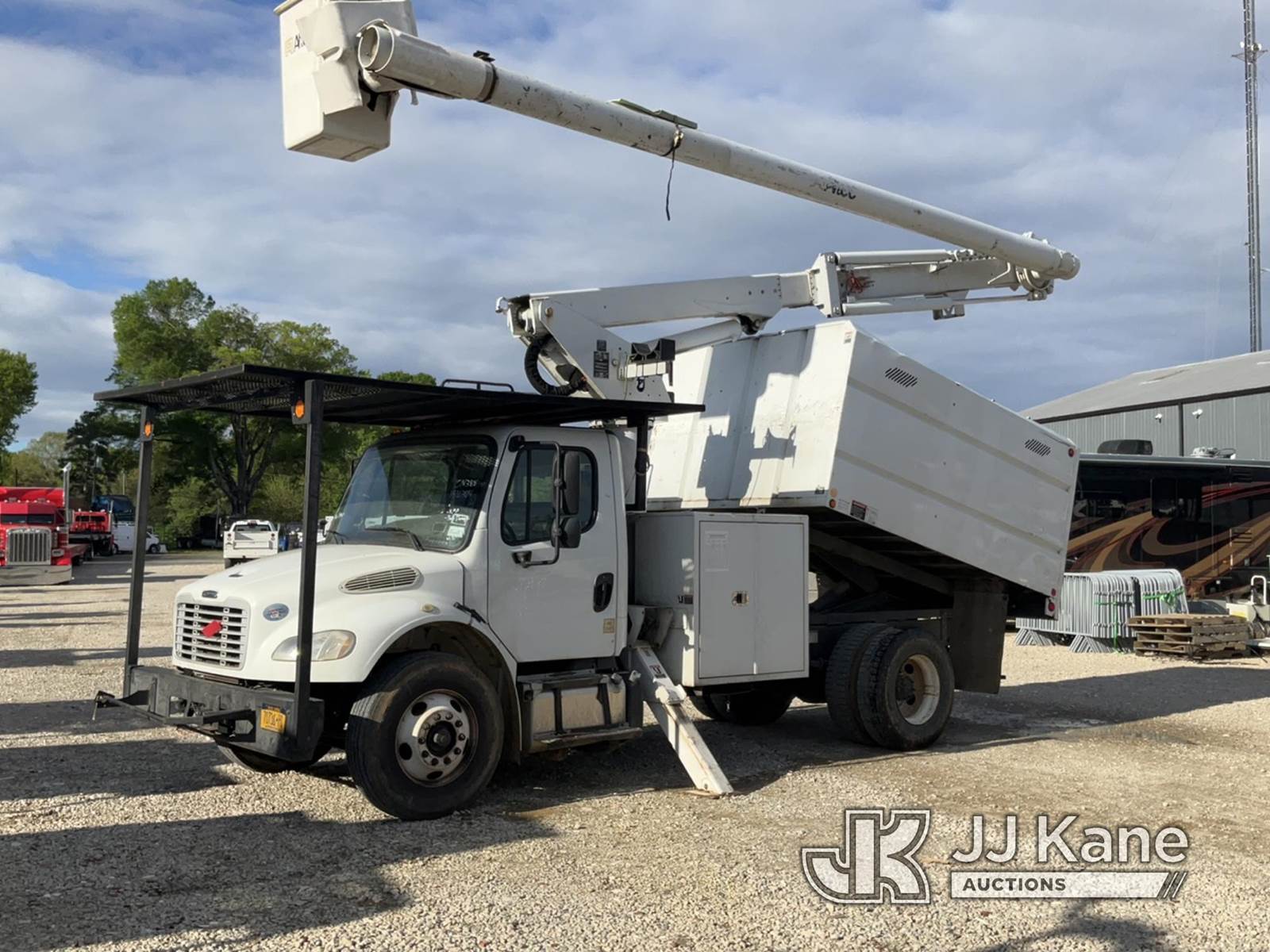 2013 Altec LR756, 61 ft, Over-Center Bucket Truck For Sale, 13,593 Hours | Charlotte, NC | CN388 ...