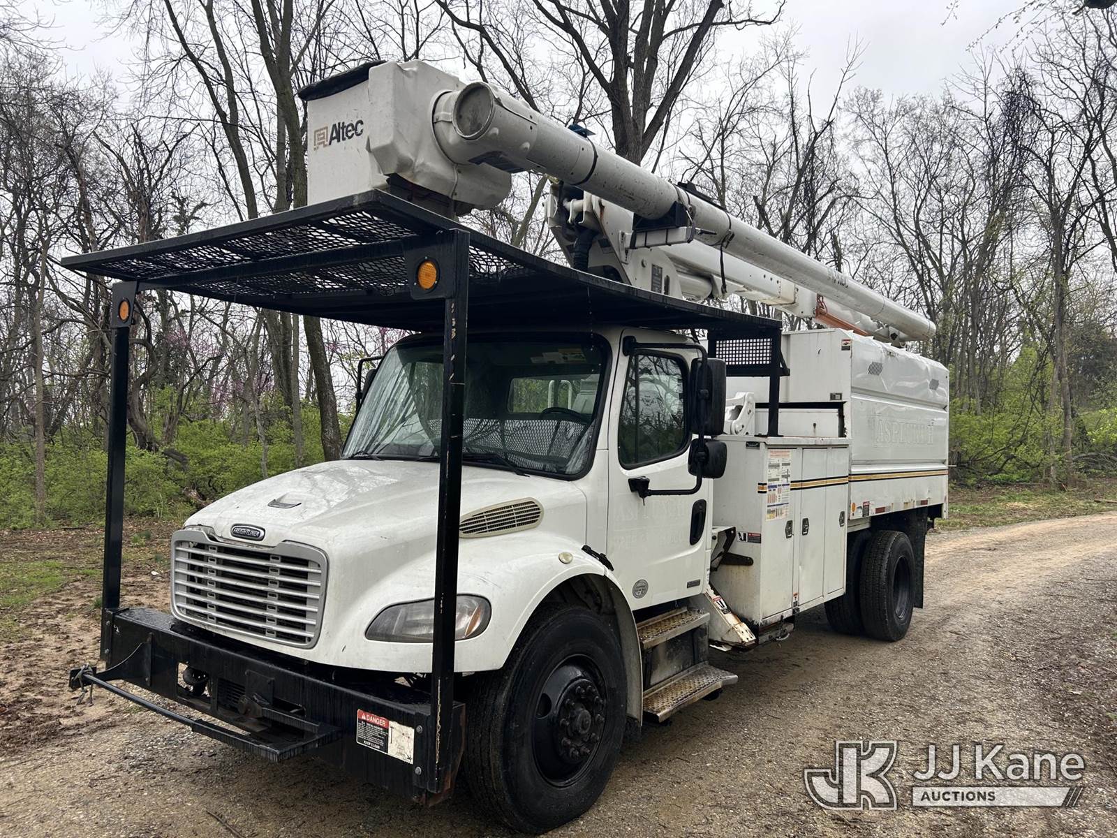 2011 Altec LRV60E70, 350 Lb 75 ft, Over-Center Elevator Bucket Truck For Sale, 1,147 Hours ...