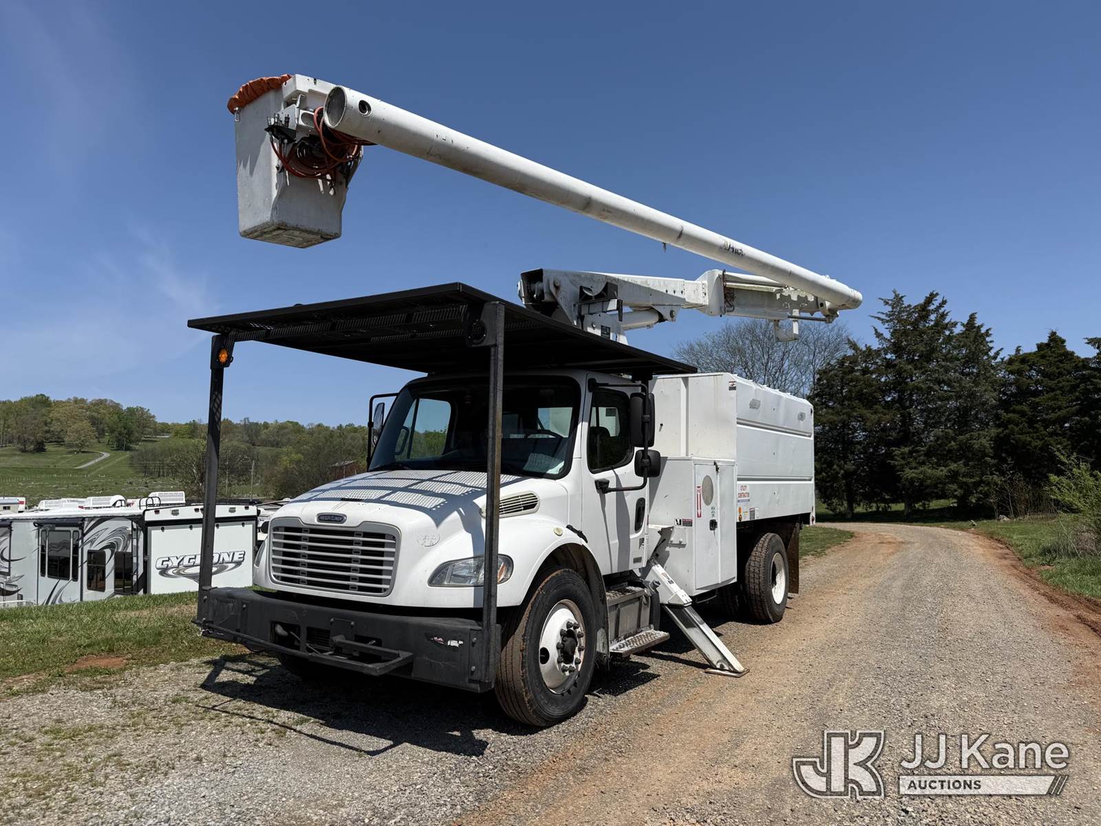 2012 Altec LRV-56, 60 ft, Over-Center Bucket Truck For Sale, 51,060 Miles | Kodak, TN | KT596 ...