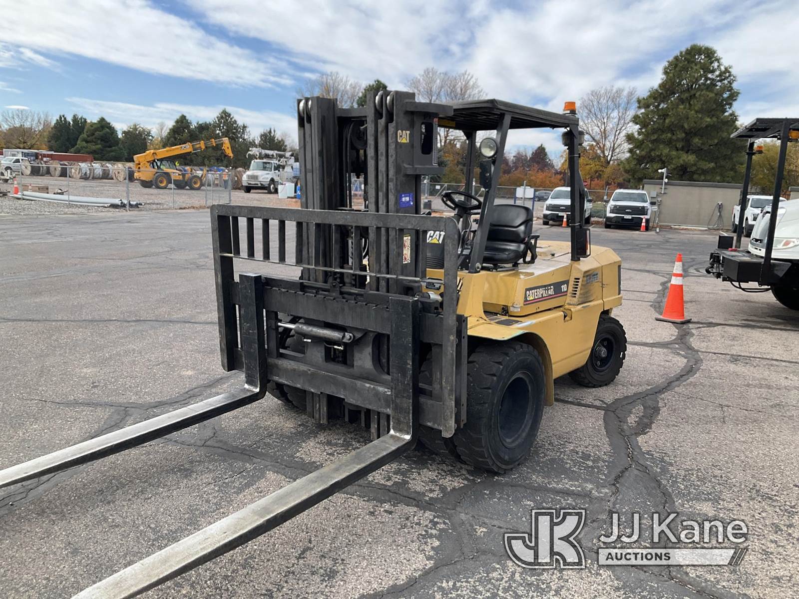 1997 Caterpillar DP50D Pneumatic Tired Forklift For Sale, 7,361 Hours ...