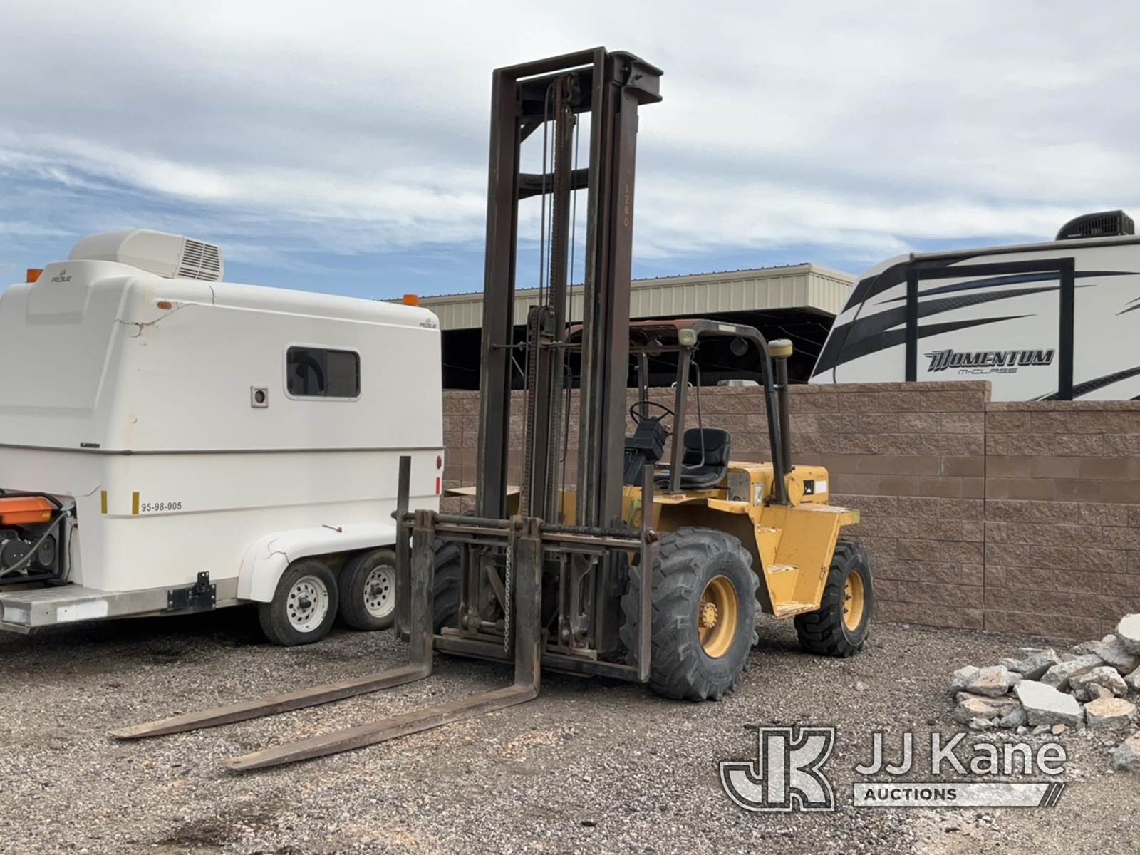 1992 Caterpillar R80 Rough Terrain Forklift For Sale, 17,763 Hours ...