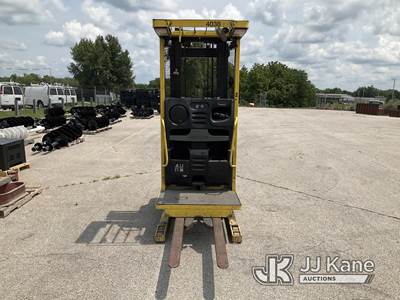 2004 Hyster R30XMS Stand-Up Forklift Order Picker For Sale, 3,271 Hours ...