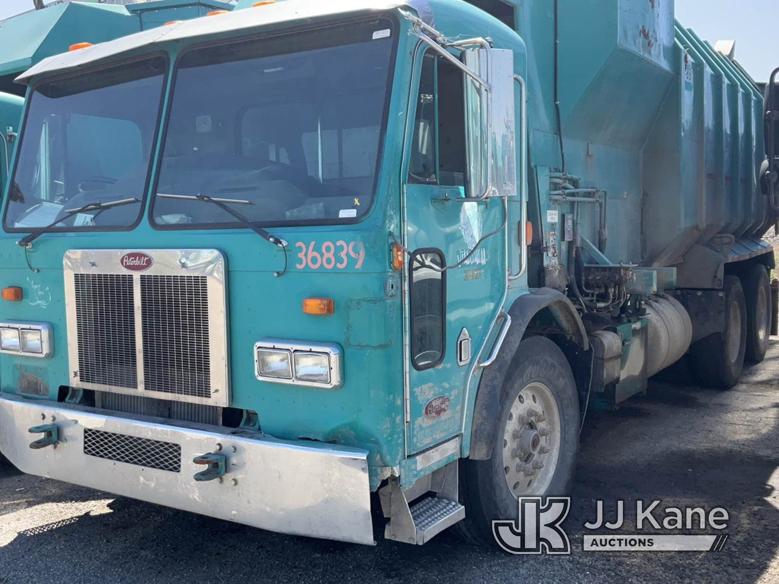 2006 Peterbilt 320 s/n 1NPZL00X36D716395 For Sale | Los Angeles, CA ...