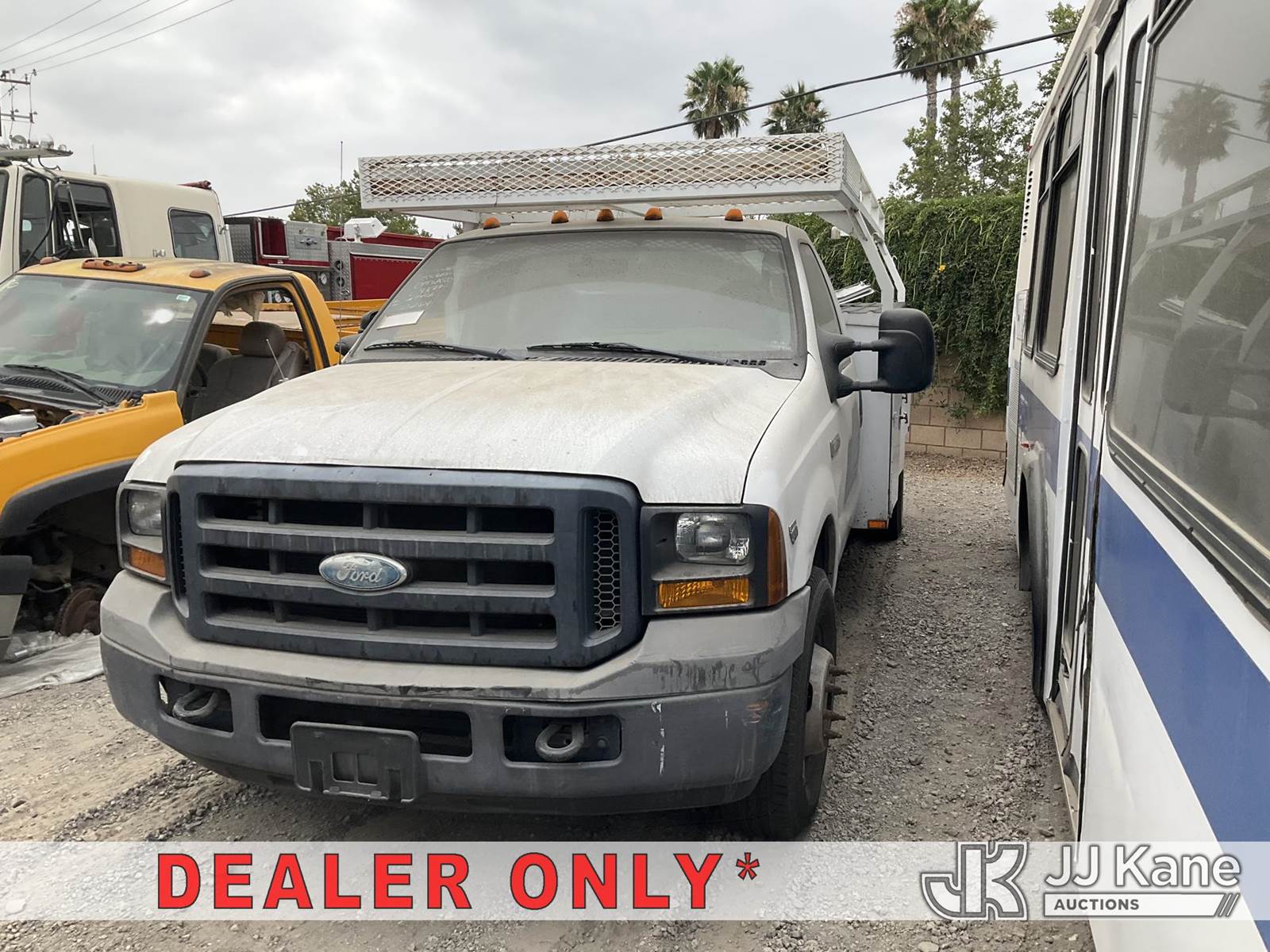 2006 Ford F350 Service Truck For Sale, 83,541 Miles | Jurupa Valley, CA ...