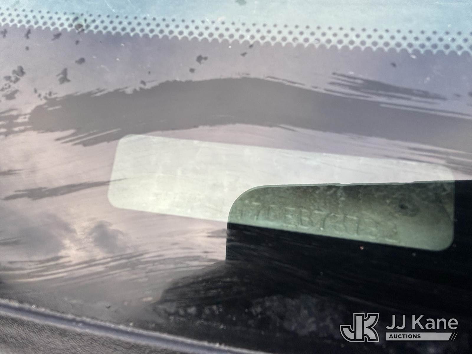 2013 Ford F-550 4x4 Regular Cab DRW 4WD Enclosed High-Top Service Truck ...