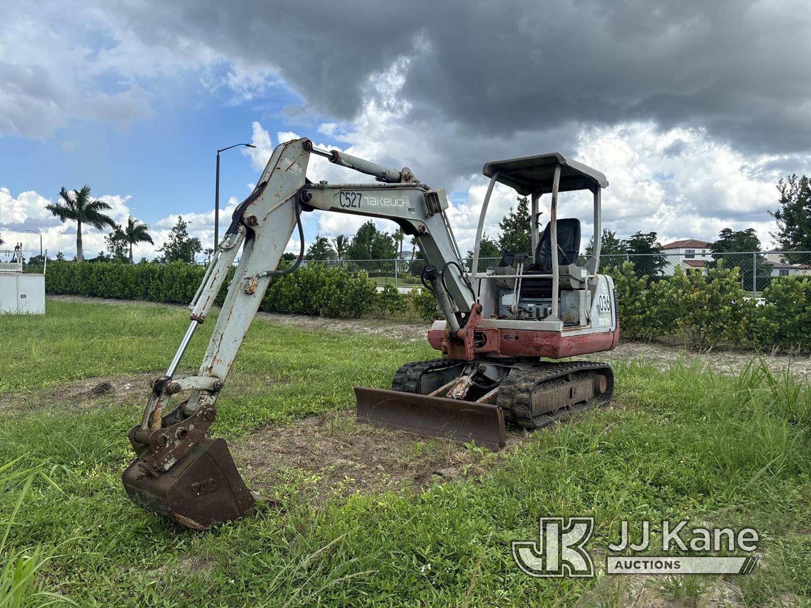 2004 Takeuchi TB125 Mini Hydraulic Excavator For Sale, 2,285 Hours ...