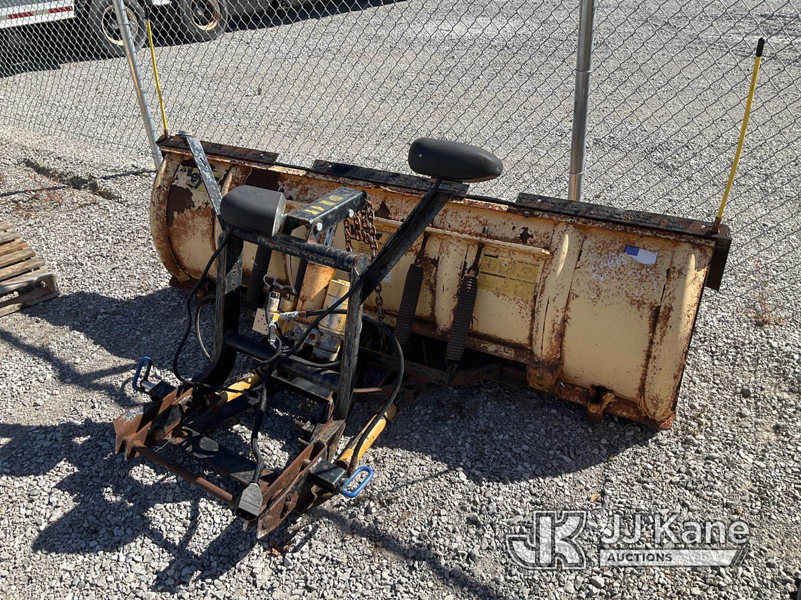 8 ft. Myer Snow Plow (Rust Damage) For Sale | Verona, KY | VK720 ...