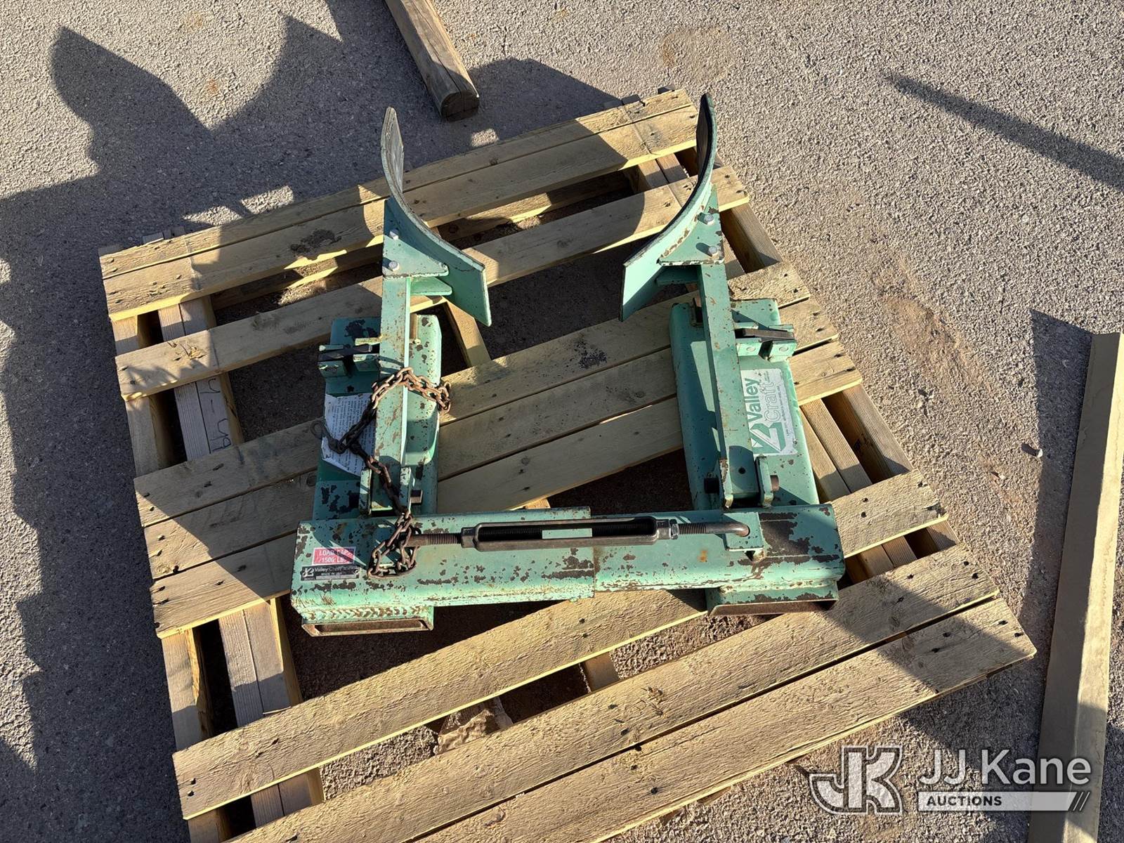 (1) Valley Craft Drum Handler Forklift Attachment with 1500lbs Capacity ...