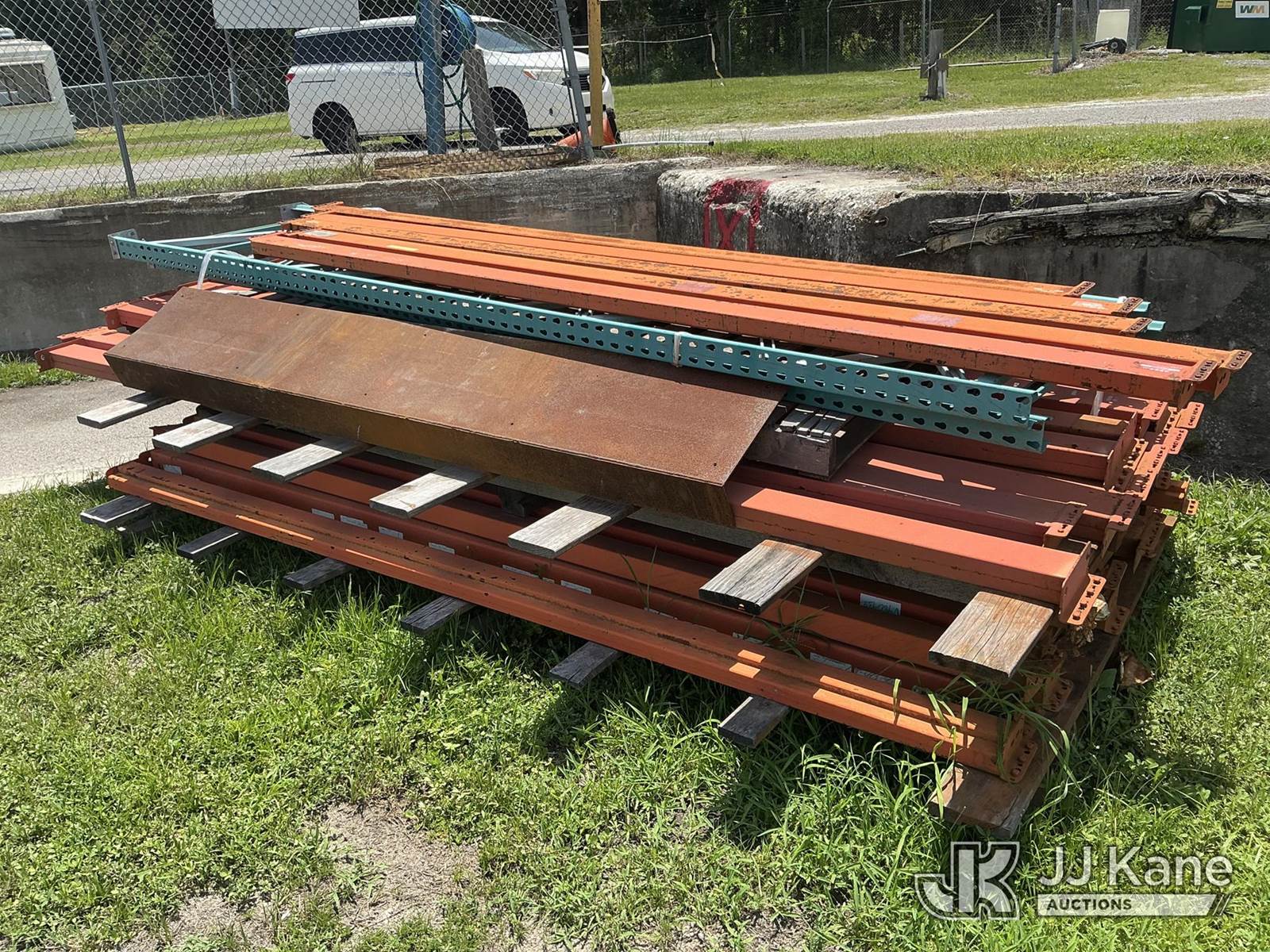 1 Lot of pallet racking beams (Conditions Unknown) (Paint Damage)) For ...