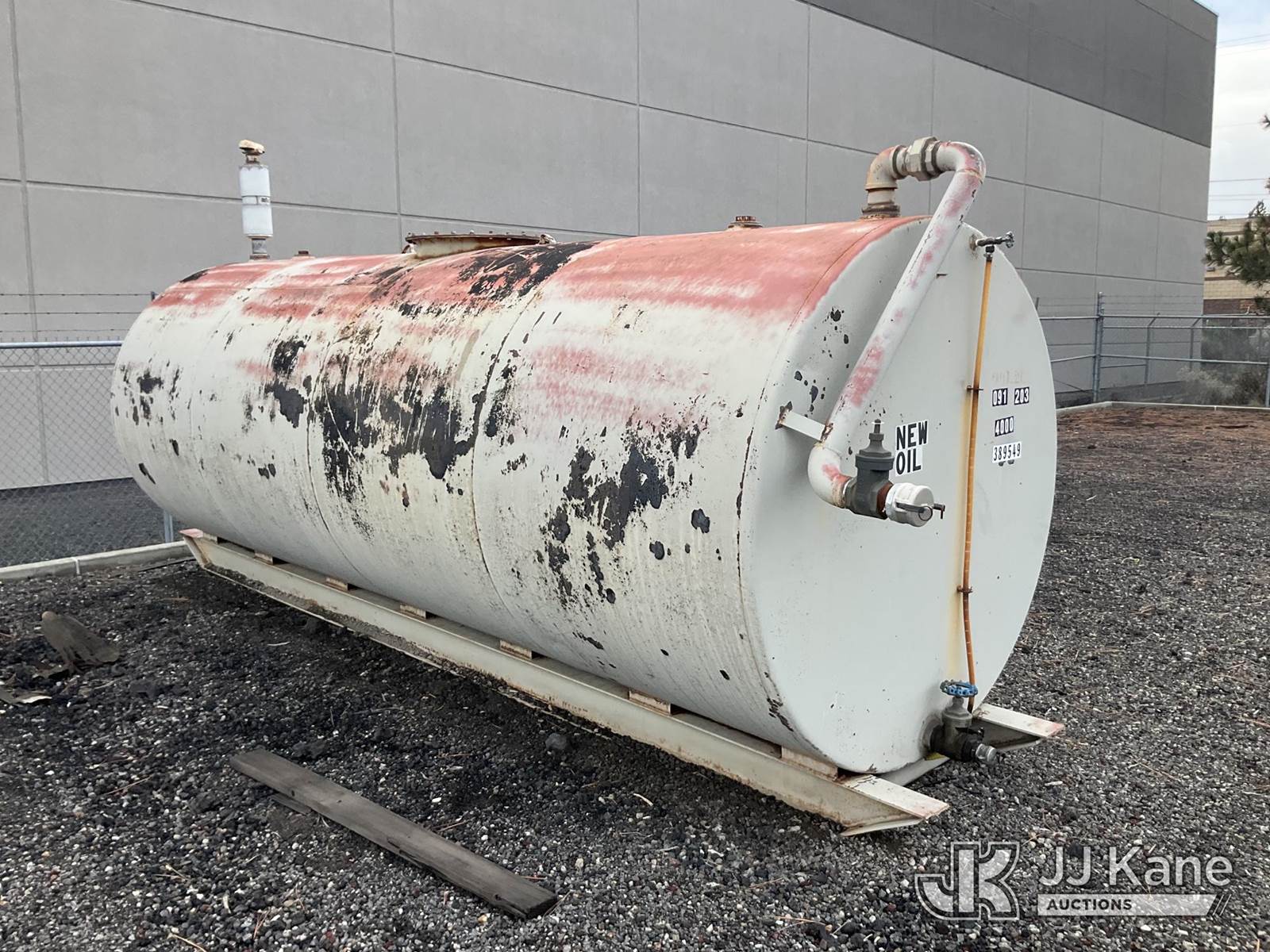4000 Gallon Above Ground Storage Tank (Worn) For Sale | Bend, OR | 1000 ...