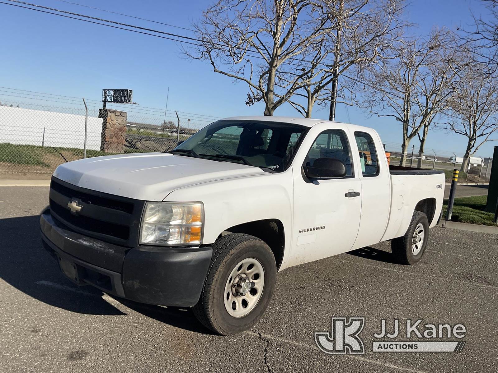 2011 Chevrolet Silverado 1500 4x4 Extended-Cab Pickup Truck For Sale ...