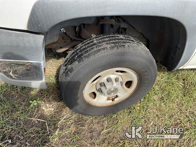 2004 Chevrolet Silverado 2500HD Pickup Truck For Sale, 238,273 Miles ...