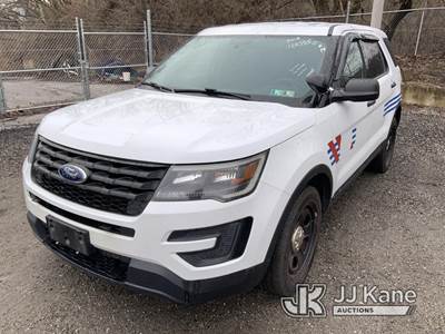 2018 Ford Explorer AWD Police Interceptor 4-Door Sport Utility Vehicle ...