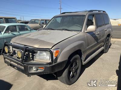 2004 Toyota Land Cruiser 4x4 4-Door Sport Utility Vehicle For Sale ...