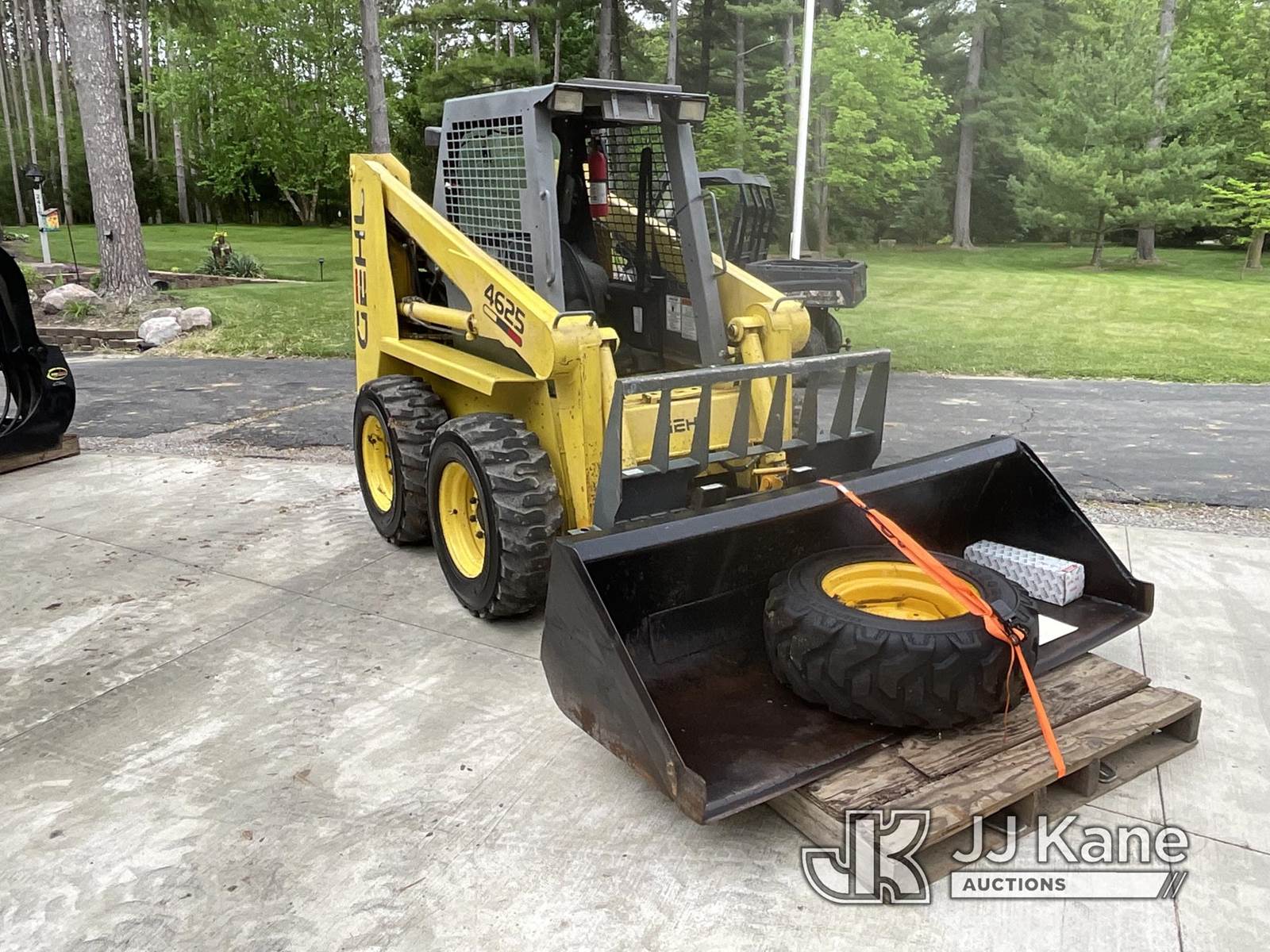 1996 Gehl 4625 Rubber Tired Skid Steer Loader For Sale, 1,093 Hours ...