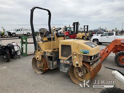 2002 Caterpillar CB224D Double-Drum Roller For Sale, 2,528 Hours ...