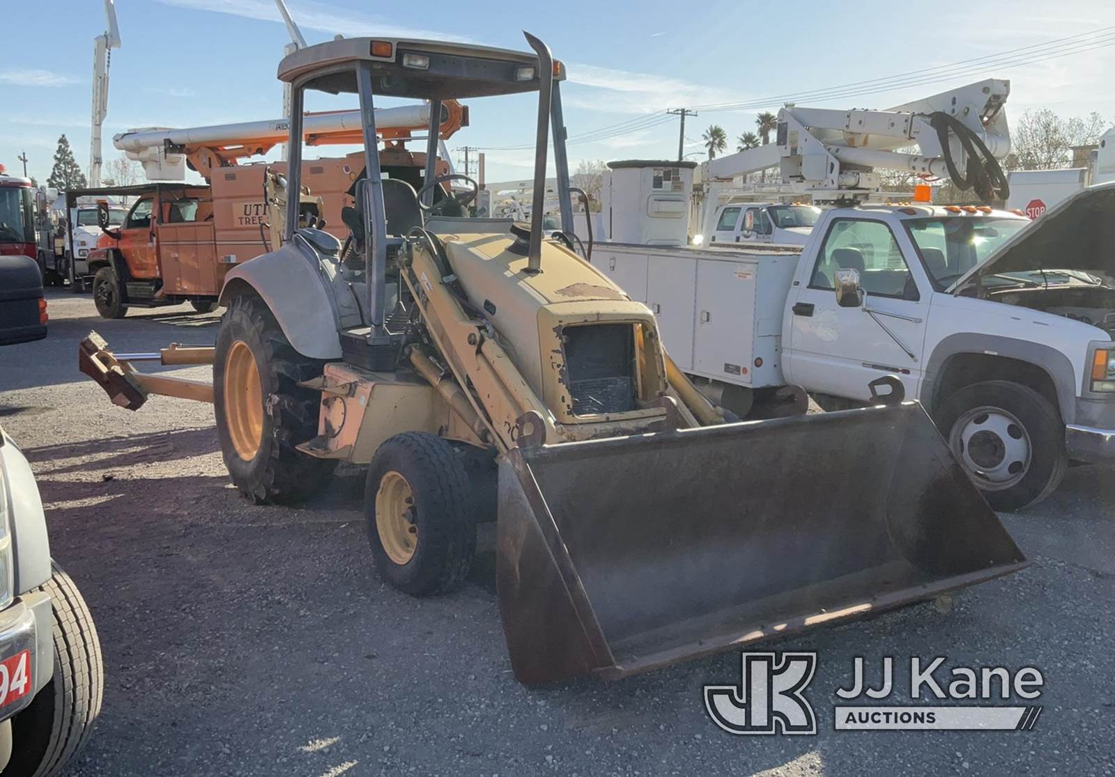 NEW HOLLAND 555E Tractor Loader Backhoe For Sale, 4,092 Hours | Jurupa ...