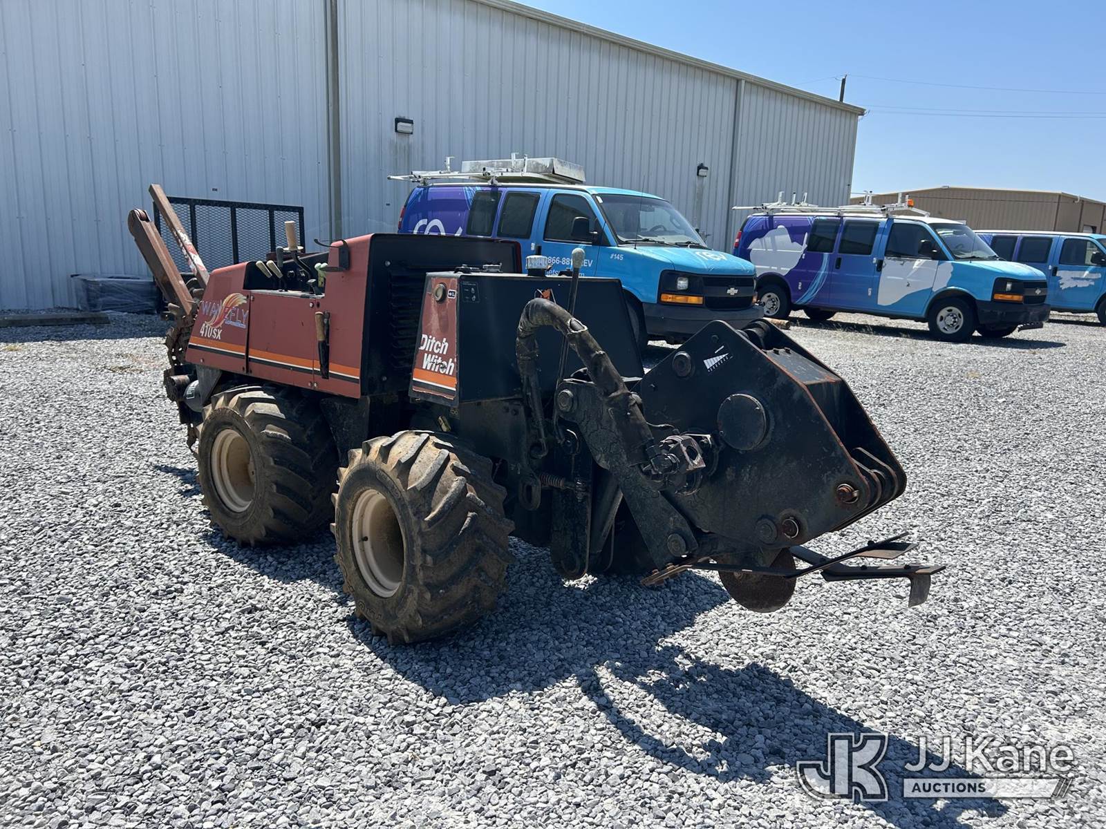 2005 Ditch Witch 410SX Rubber Tired Articulating Walk Beside Cable Plow ...