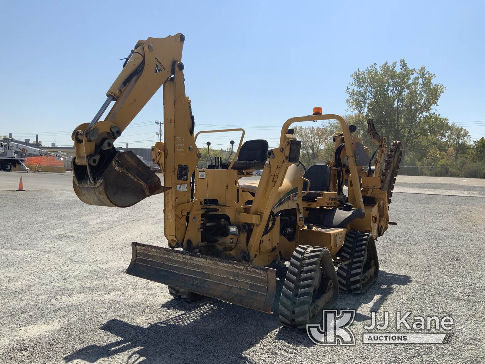 2014 Vermeer RT550 Tracked Combo Trencher/Vibratory Cable Plow For Sale ...