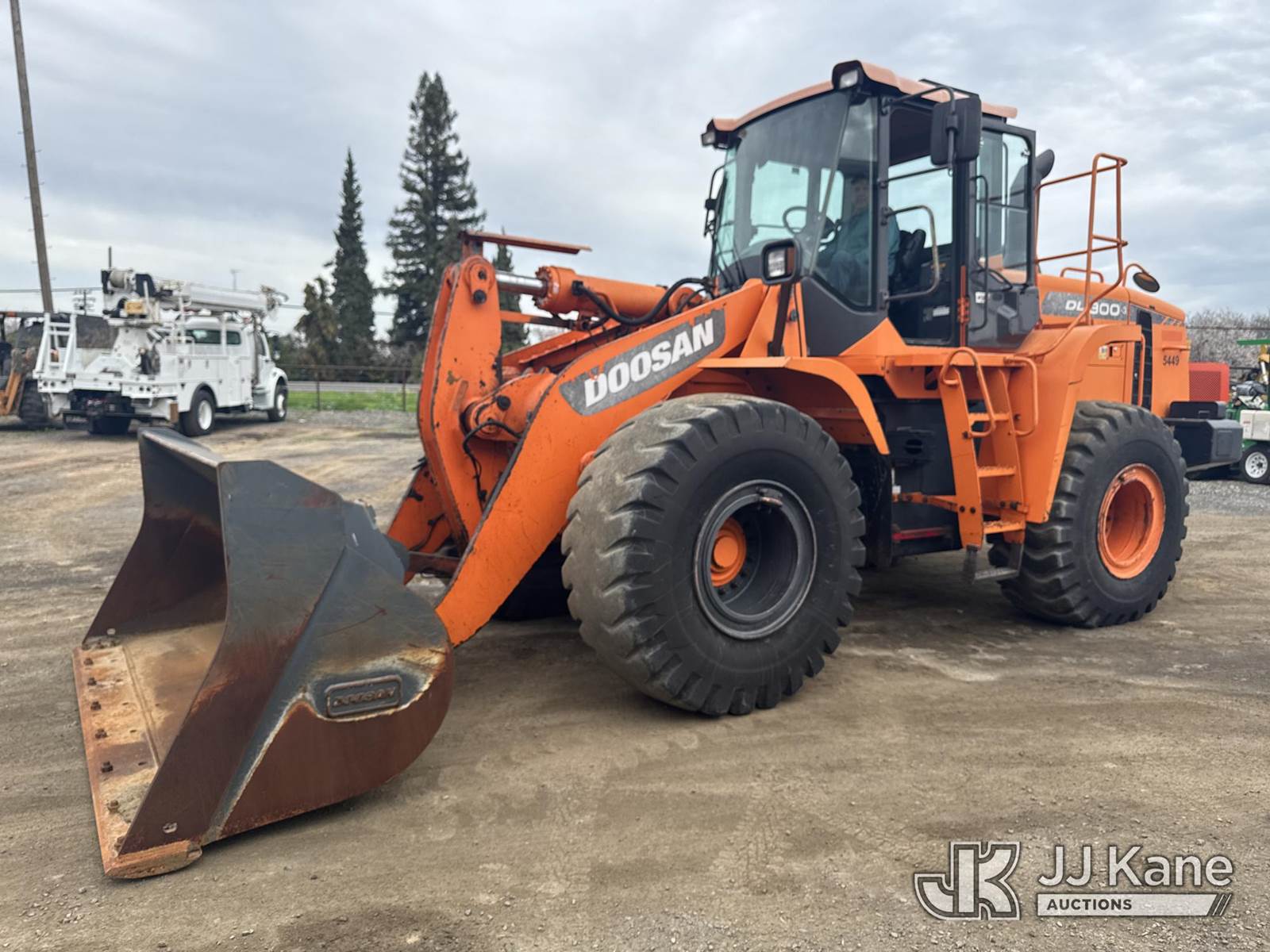 Doosan DL300-3 Wheel Loader For Sale, 12,138 Hours | Oakdale, CA ...