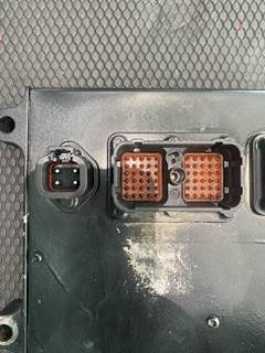 2004 Cummins ISC Engine Control Module (ECM) for CM850 For Sale ...