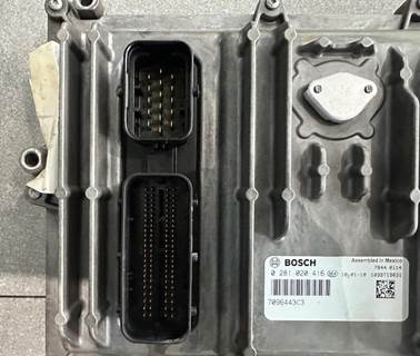 International A26 Engine Control Module, ECM, ECU, 0281020416 ...