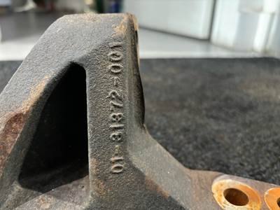 Detroit DD15 Engine Mount For Sale | Hialeah, FL | 01-31372-001 | MyLittleSalesman.com