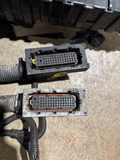Volvo / Mack MP8 / D13 Engine Wiring Harness For Sale | Hialeah, FL ...
