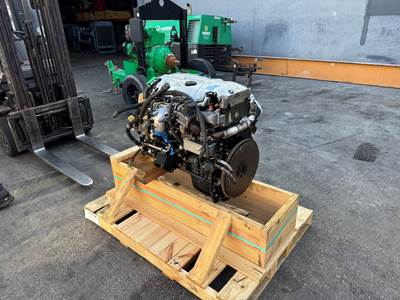 2005 Mitsubishi 4M50-3AT8 Engine For Sale | Hialeah, FL | 5MFTH04.9M5A ...